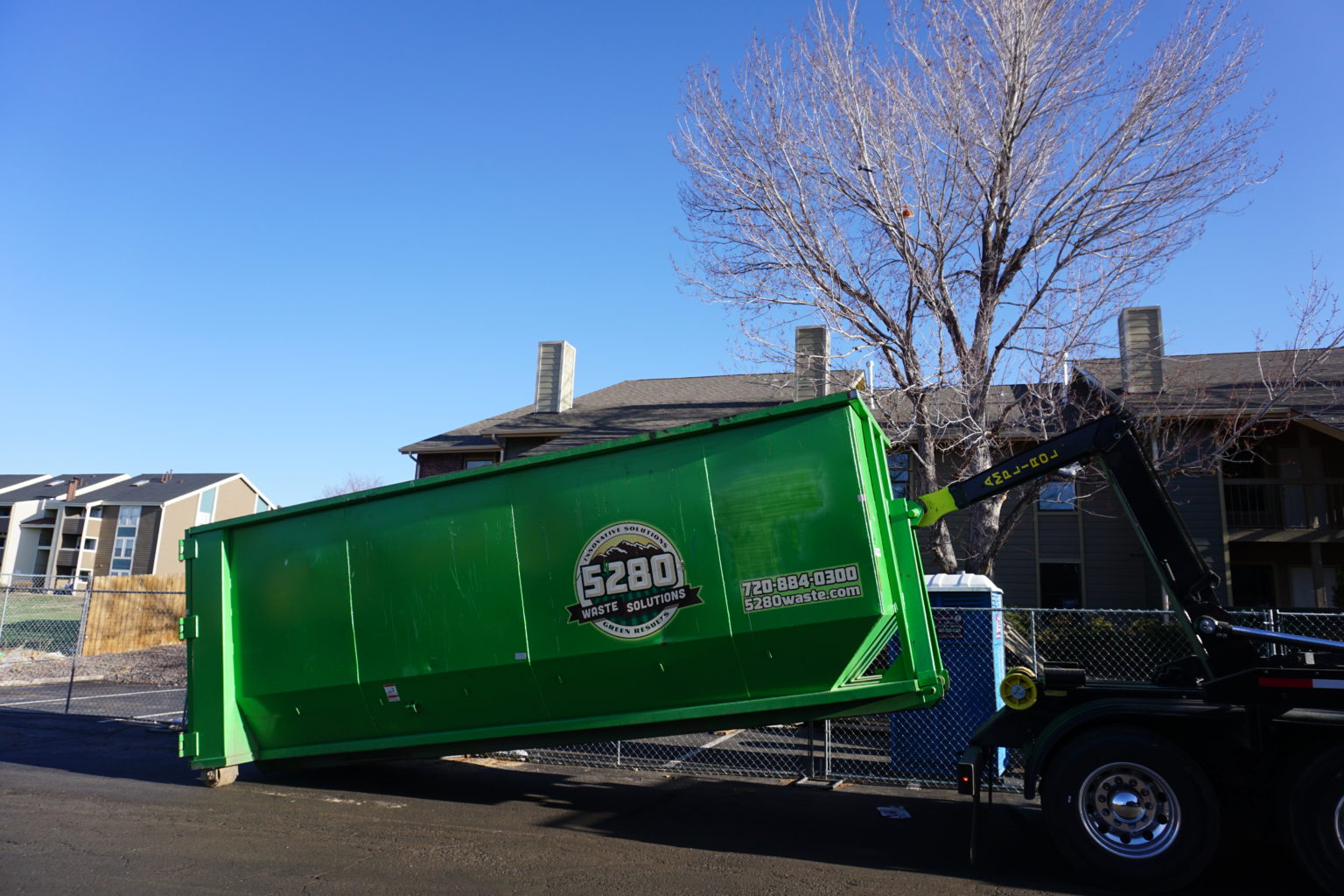 DELIVERING ROLL-OFF SOFTWARE SOLUTIONS AS WELL AS DUMPSTERS - Ampliroll ...